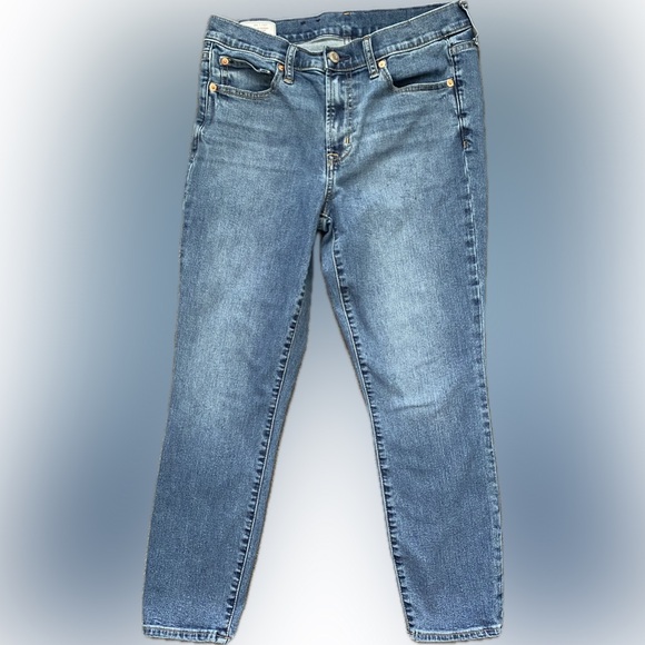 GAP | Jeans | Gap True Skinny Mid Rise Jeans Size Petite Euc | Poshmark